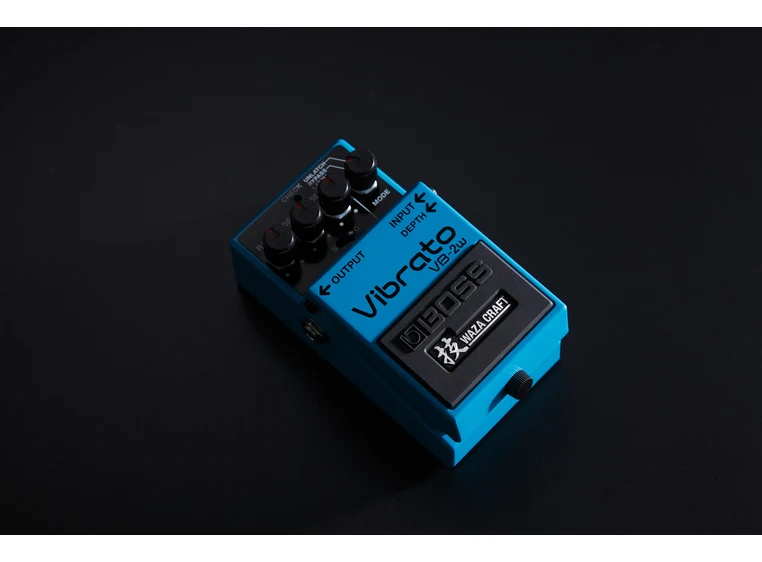 Boss VB-2W Analog vibrato pedal Waza Craft - Evenstad Musikk
